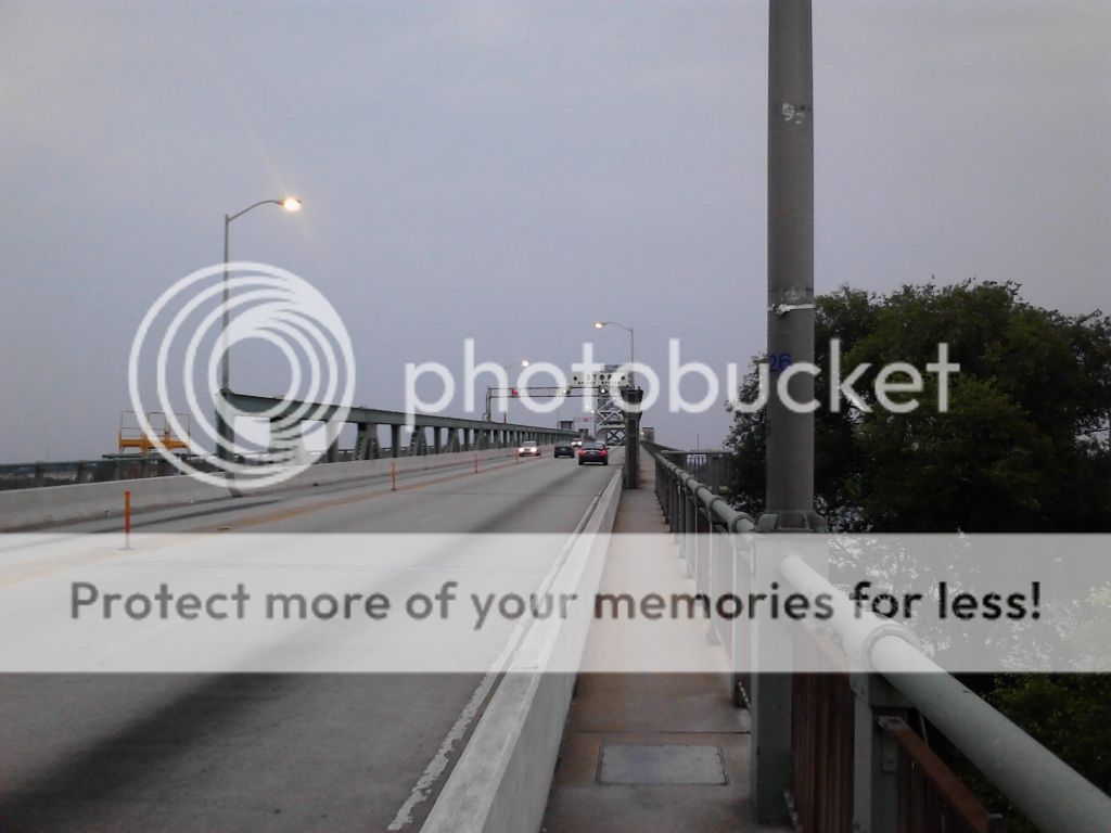 Multiple span pony truss bridges